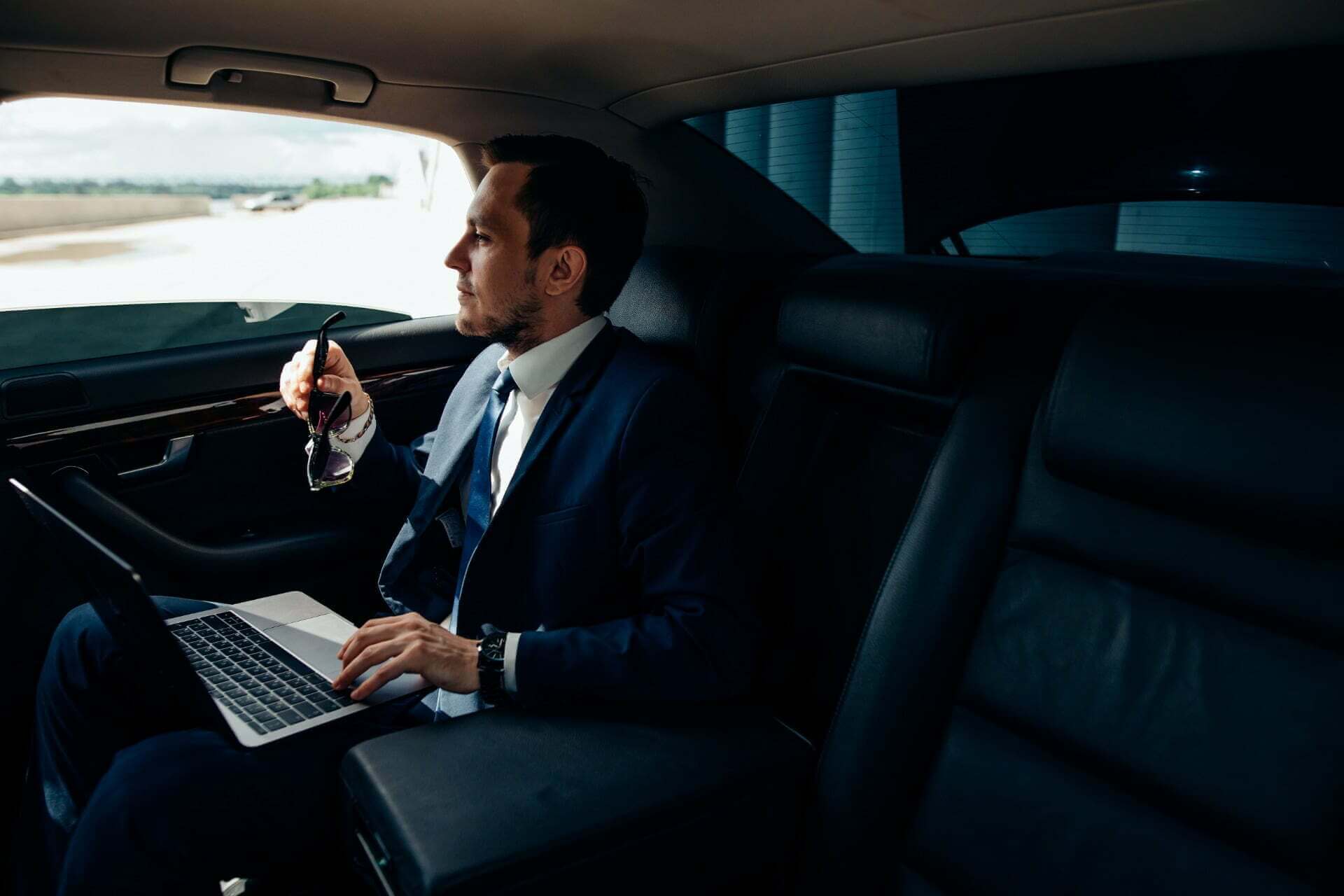 Long Beach Car Service | Reliable Luxury Rides